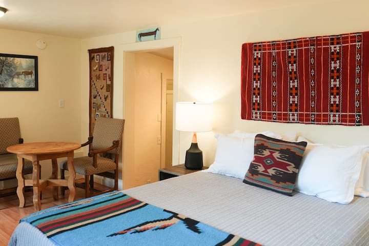 Charming Cabin 5 At Longhorse Ranch! - 貝爾維尤