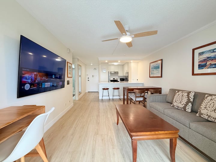 9a Cozy Waikiki 1br | Steps To Beach | Ocean View - Kāhala Beach, HI