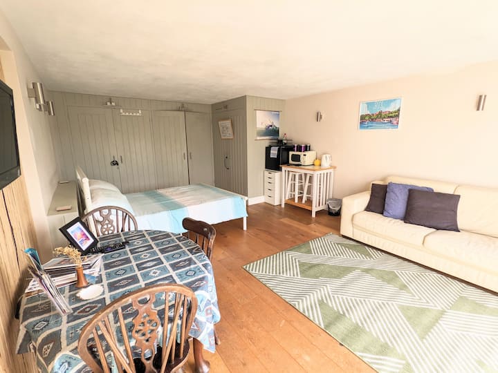 Open Plan Studio Room In The Beautiful Town Of Rye - Camber Sands