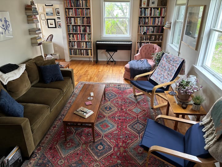 Oasis In East Bayside —2 Bedroom Home - Portland, ME
