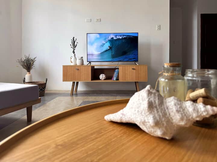 Marchena | Cozy Retreat With Home Comforts - Galápagos Islands