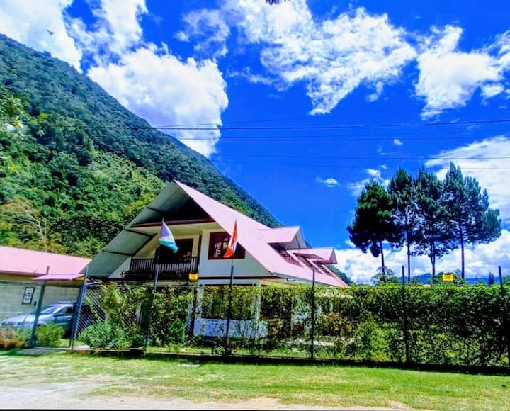 Casa De Campo Familiar A 5 Min De La Plaza De Oxa - Oxapampa