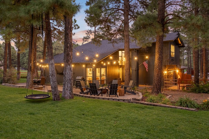 The Modern Flagstaff Cabin-golf Course Mnt Views - Flagstaff, AZ