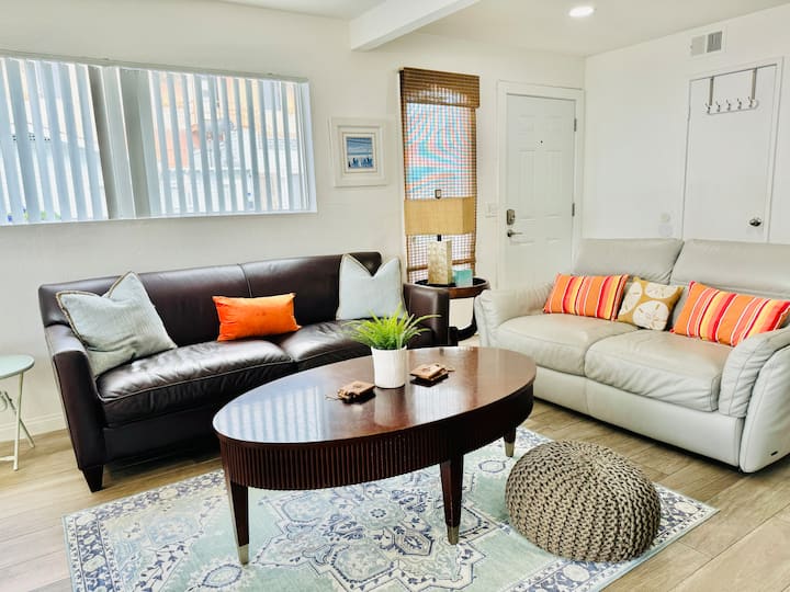 Seaside Retreat, One Row From The Sand - Newport Beach, CA