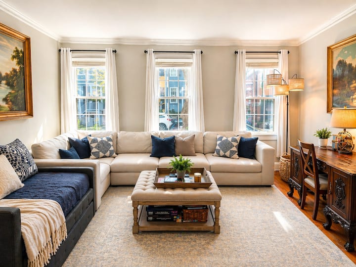 Pina Home | Old World Charm Meets Modern Comfort - Alexandria, VA