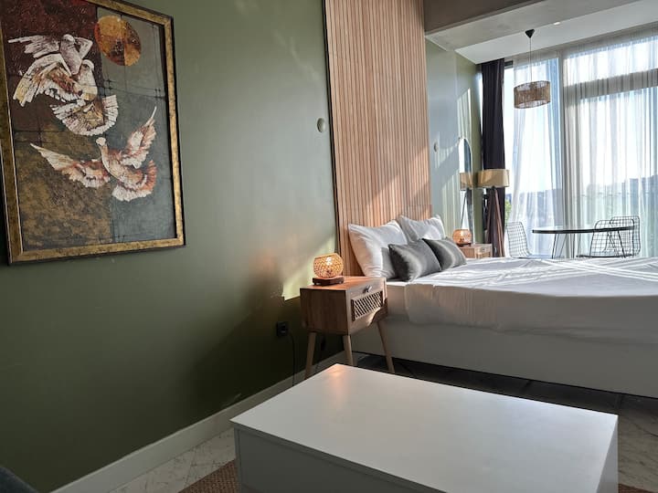 Stylish Boho Studio Wt Garden Views - İstanbul