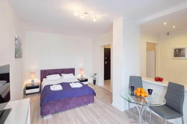 Apartament Typu Studio We Włoszech Z Parkingiem - Warszawa