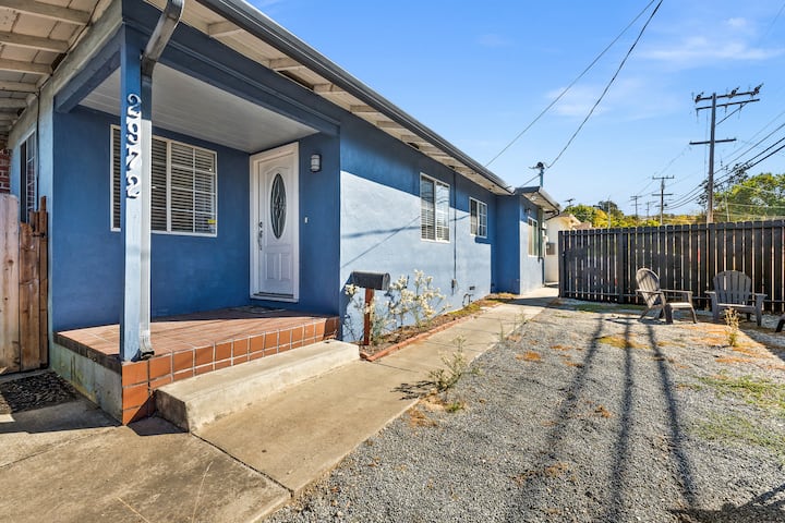 Spacious 3 Bed 1.5 Bath Home - ヘイワード, CA