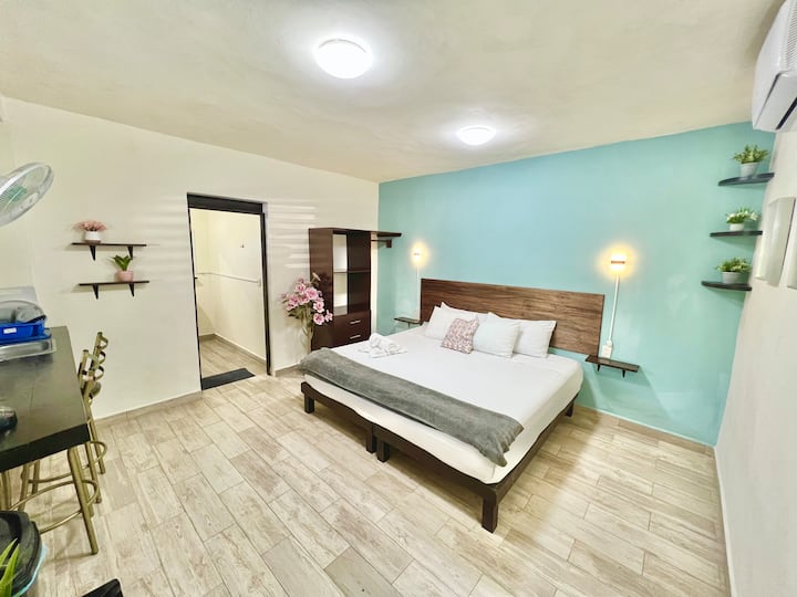 Depto 1. A Dos Calles De Laguna, Cuatro Del Centro - Bacalar