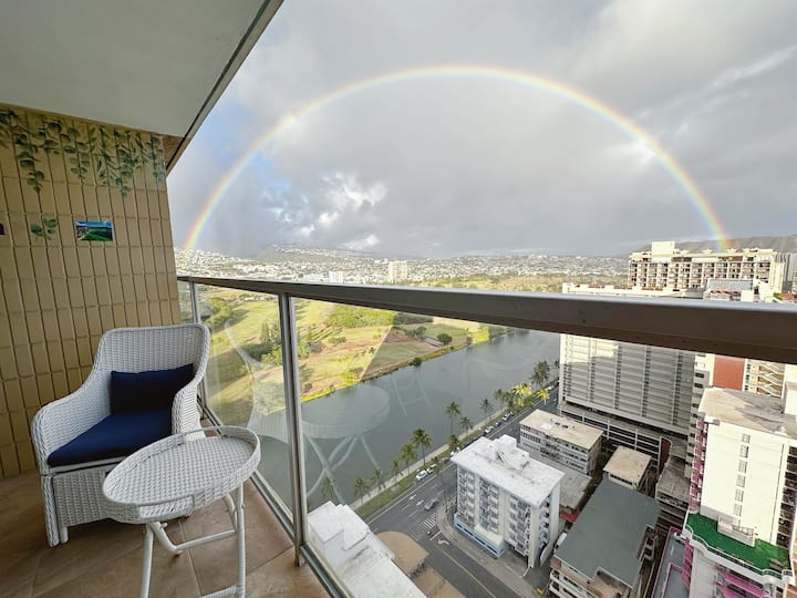 30th Flr Cozy Family Studio/ Balcony & Ocean Views - ラニカイ・ビーチ, HI