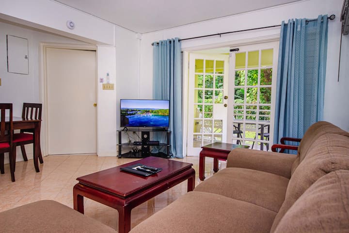 Brookside Mysticridge Spacious 1 Bedroom Apartment - Ocho Rios