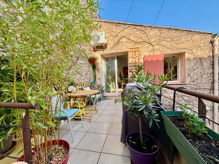 Appartement Terrasse Plein Centre Au Calme - Pertuis