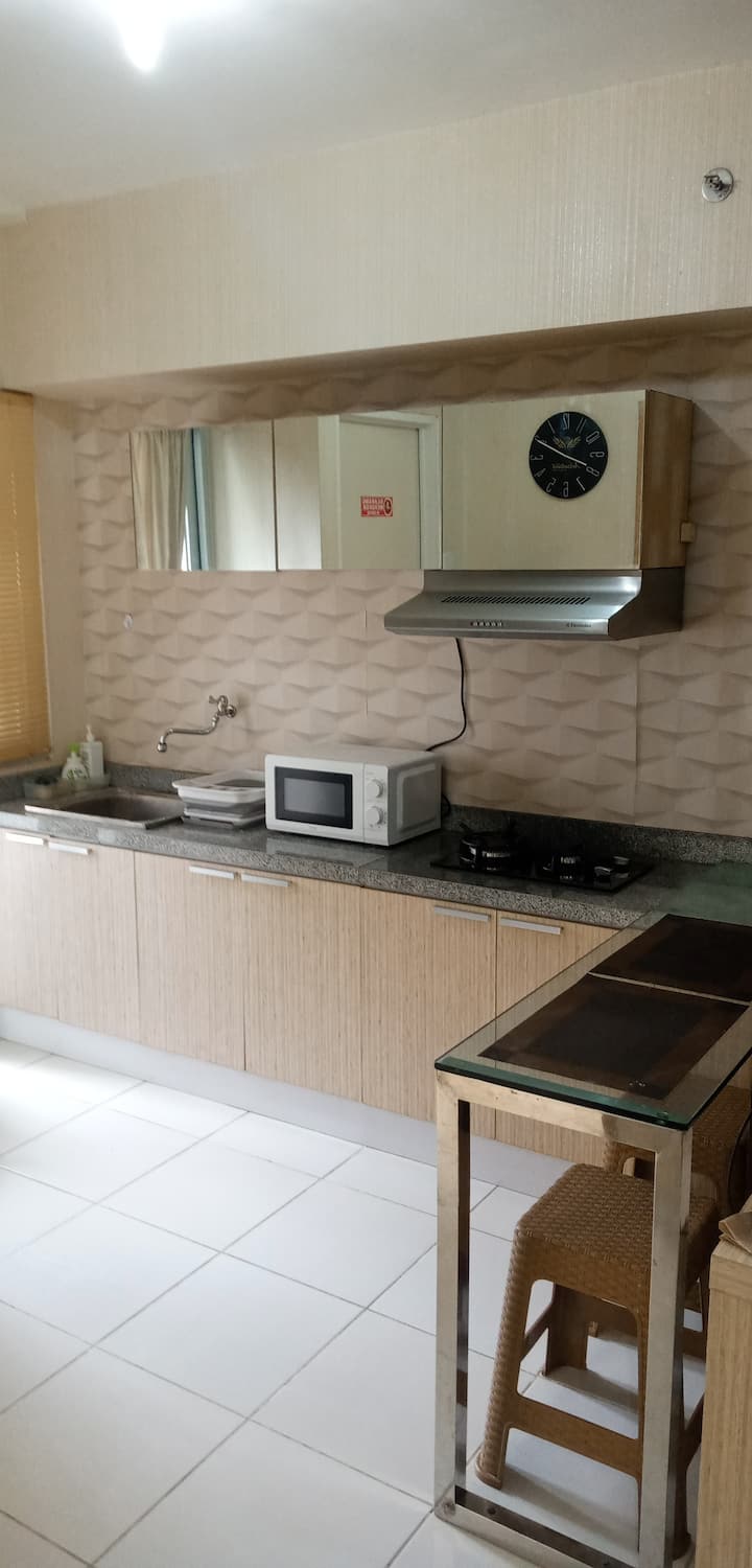 Harvard Educity Apartmen 2-bedroom With Pool - Surabaya