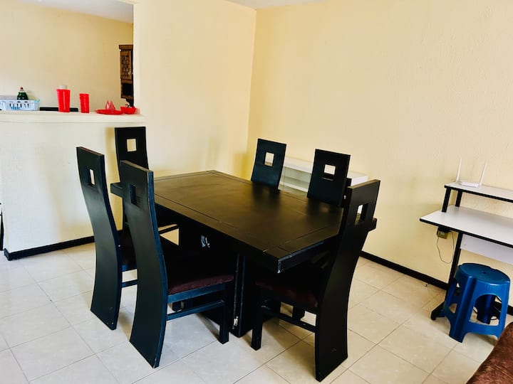 Hermosa Casa De Un Piso En Fraccionamiento - Pachuca