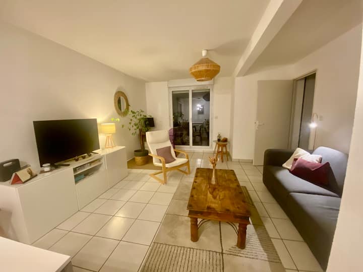 Joli Appartement En Résidence Avec Garage Privé - Clermont-Ferrand
