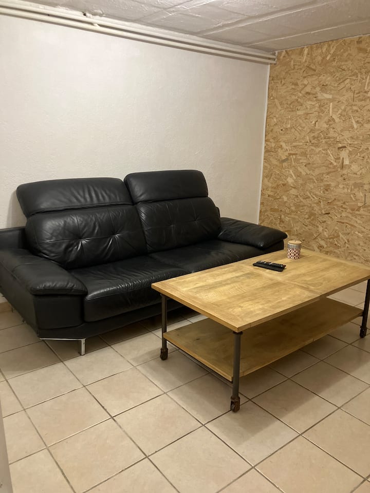 Appartement Au Calme Proche Commodité Et Forêt - Pierrelatte
