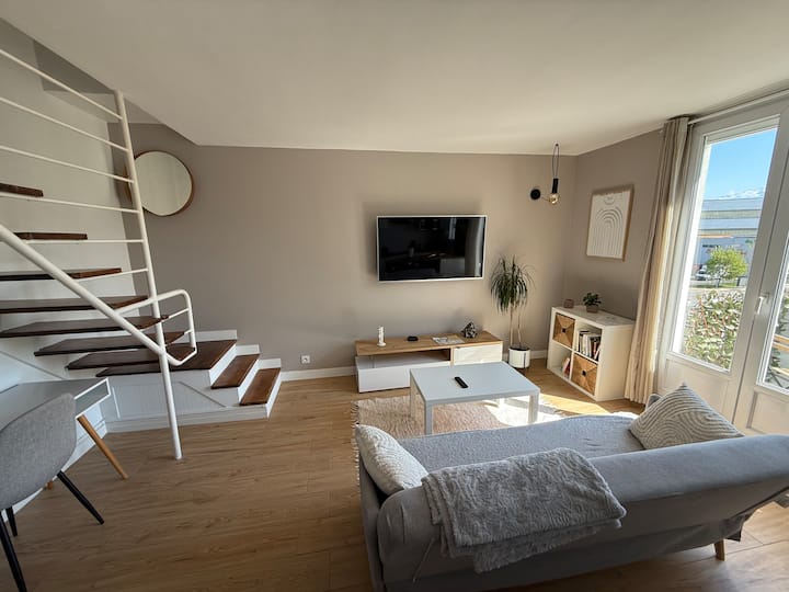 Superbe Duplex-2 Chambres-3 Lits-free Parking - Seyssins