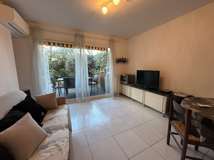 Charmant Studio Avec Jardin à 150 M De La Plage - La Seyne-sur-Mer