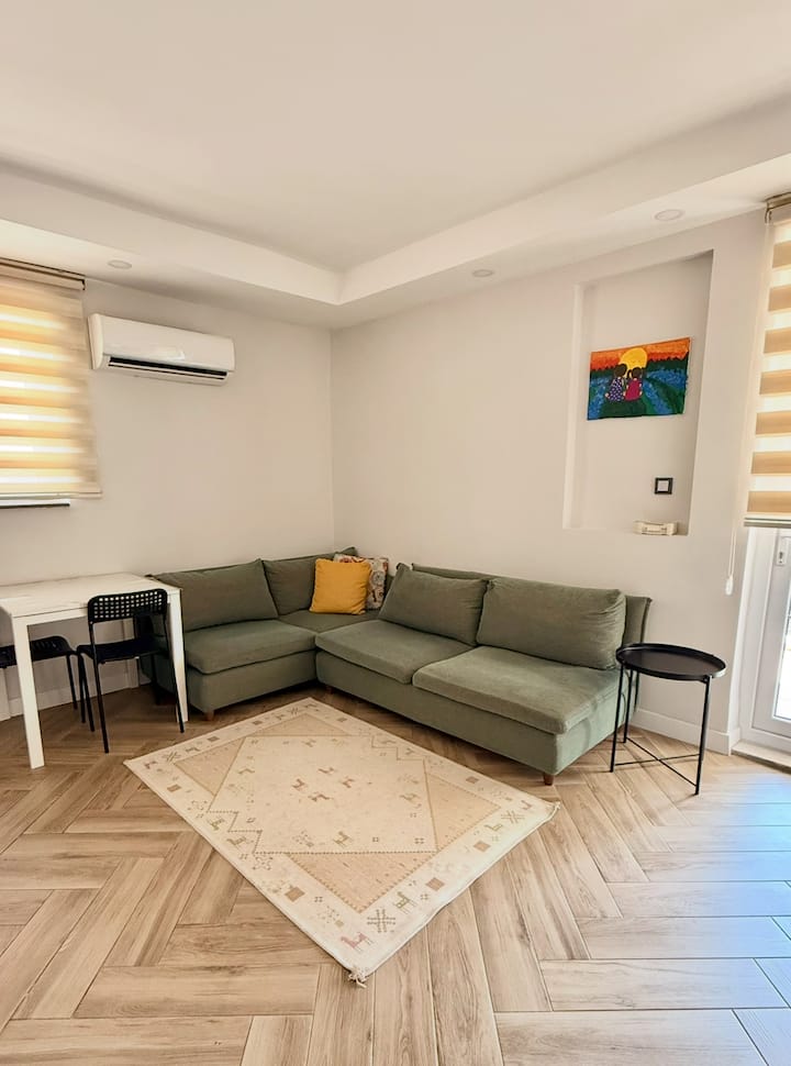 Denize Yakın şIrin Daire - Antalya