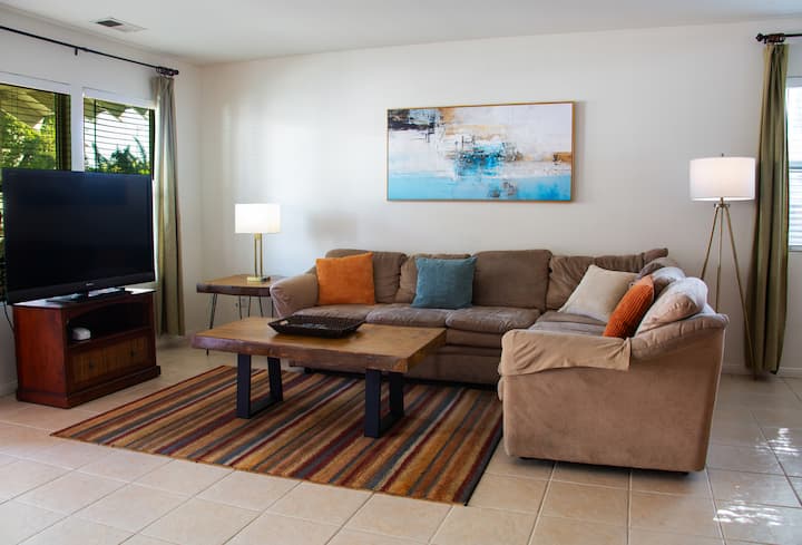 Single Story Home In Historic Uptown Whittier - La Habra, CA