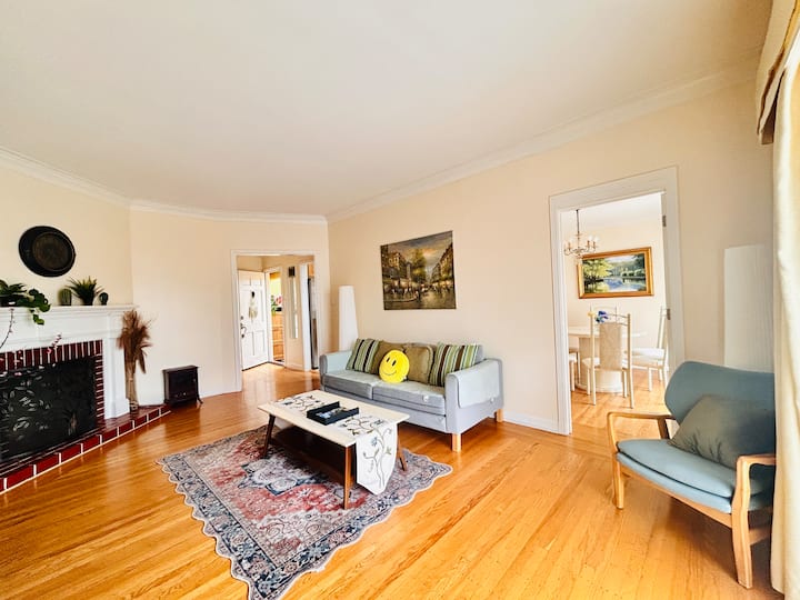 Homey Camellia House Close To Gg Park/beach/eatery - San Francisco, CA