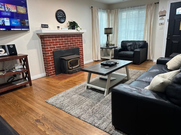 Cozy South Salinas Casita - Salinas, CA