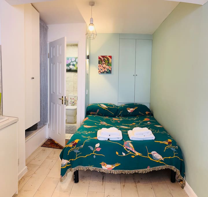 Central Haven Stay - Walk To The Station & Beach - Brighton