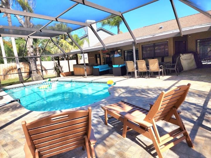 Tampa Vacation Home - 3br 10 Ppl - Pool - Tampa, FL