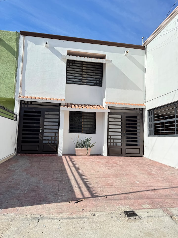 Hermoso Departamento 2 Recamaras Súper Céntrico - Hermosillo