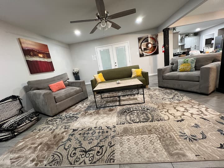 Large 4 Br By The Water! - Corpus Christi