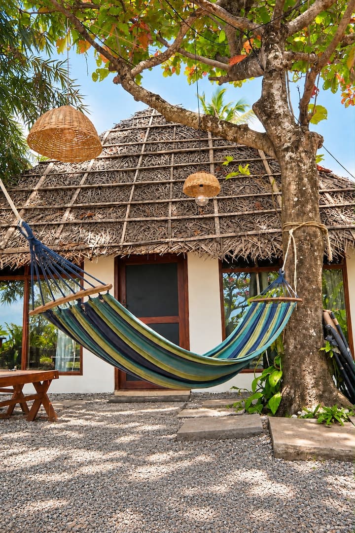 Nidra Sea-view Cottage 1 · Cliff Garden · Varkala - Varkala