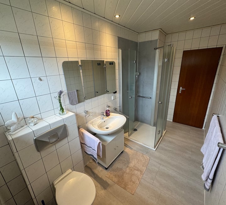 Ruhiges Bungalow Mit Großen Garten - Nienburg/Weser