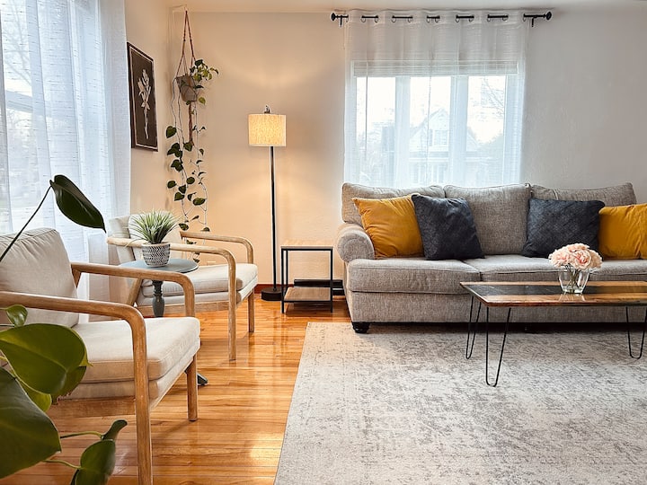 Cozy, Clean 3br 1.5ba Near Lambeau & Titletown - Green Bay, WI