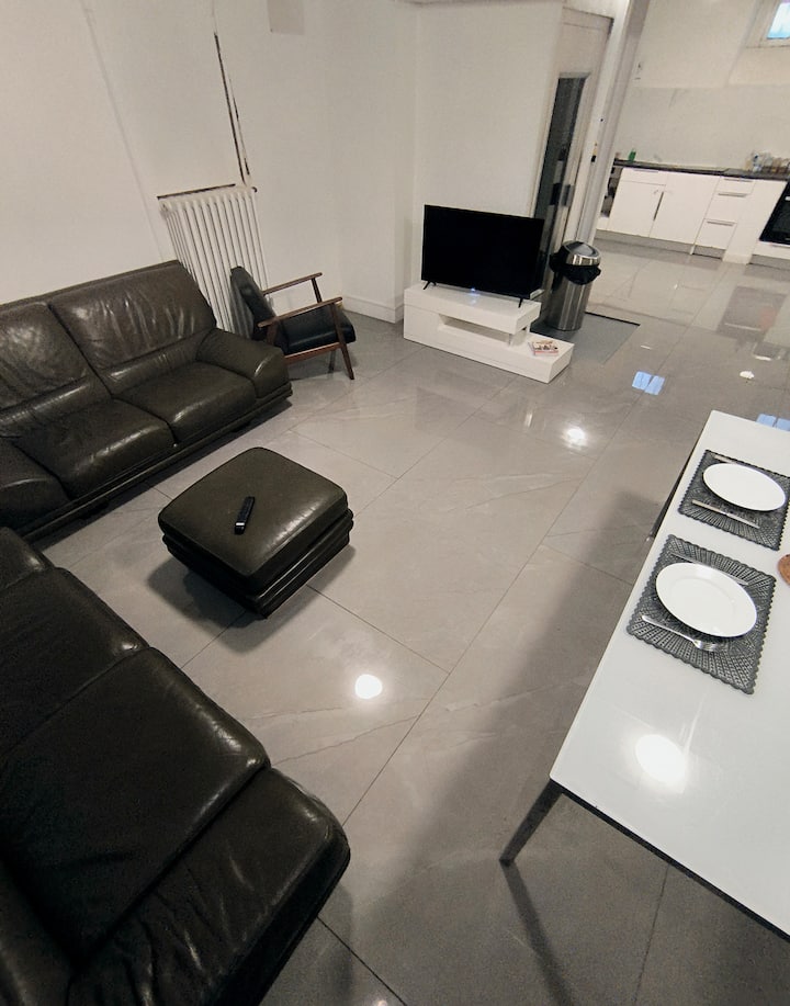 Chambre Spacieuse Avec Douche Privée - Vitry-sur-Seine