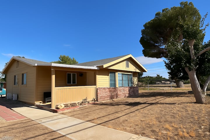 Entire Newly Remodeled Home With Huge Parking - Lancaster, CA