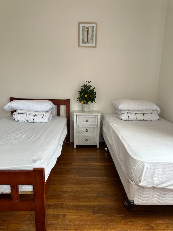 Mid-city La Private Room / Private Bathroom - Hollywood