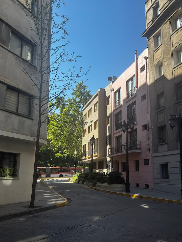 Zona Turística De Santiago + Ac
A Pasos Del Museo - Santiago