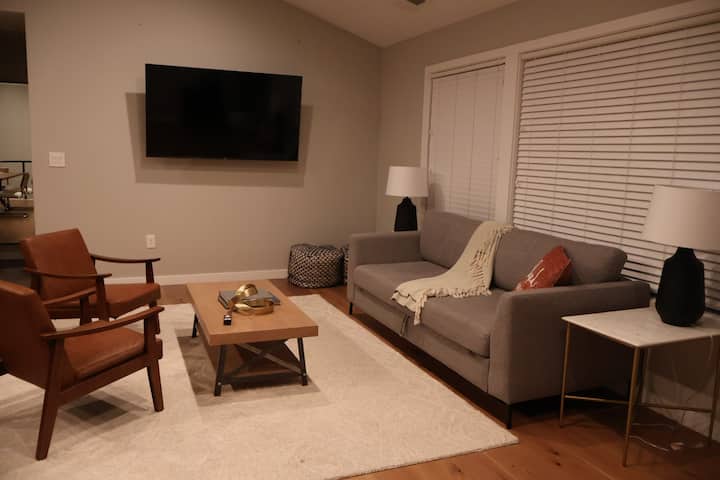 Beautiful Scandinavian Design -Near Pdx/waterfront - Gresham, OR