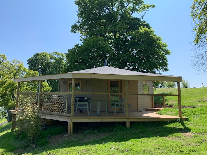 Zen Luxury Lodge With Hot Tub Overlooking Lake - Alnwick