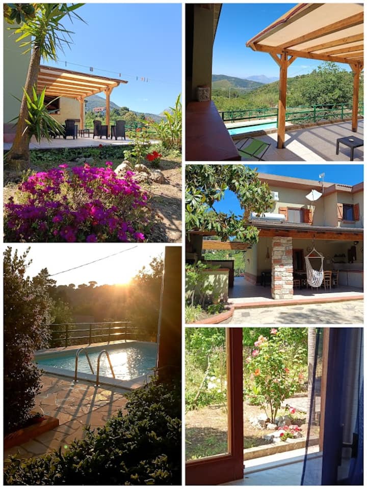 Villa D'anna Avec Grands Jardins Et Piscine - Cefalù