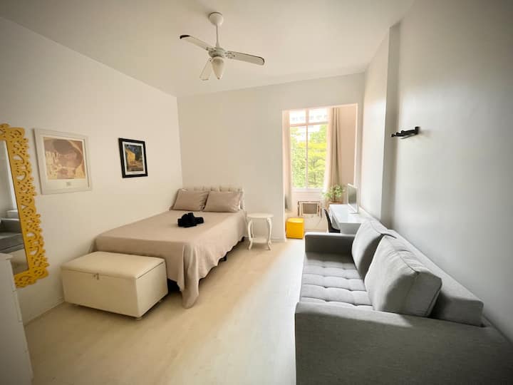 Apartamento Perto Da Praia - Posto 6 - Ipanema