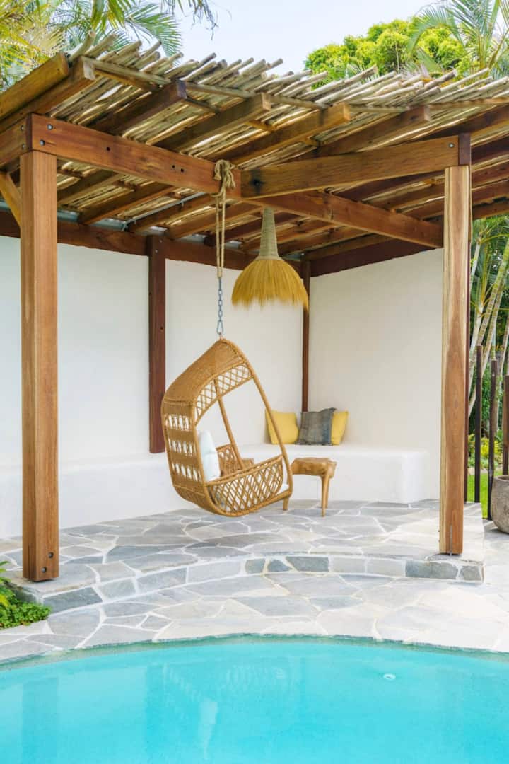 Sunrise Beach Retreat - Noosa