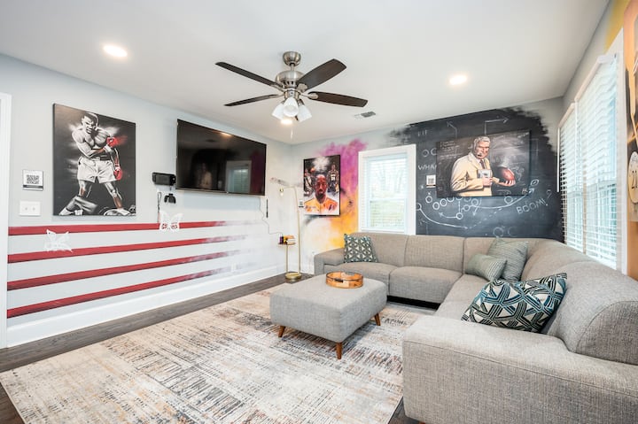 Luxury Sports Art Gallery - 15 Mins To Atl Battery - Kennesaw, GA