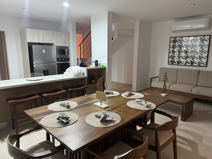 Hermosa Casa En Mazatlán - Mazatlán