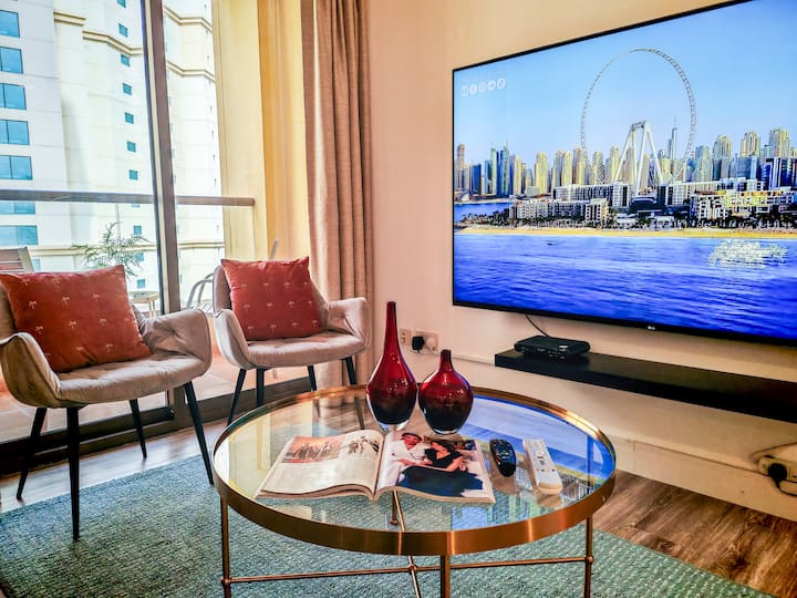 Spacious, Modern 4 Br, 3 Min Walk To Beach &Marina - Dubai