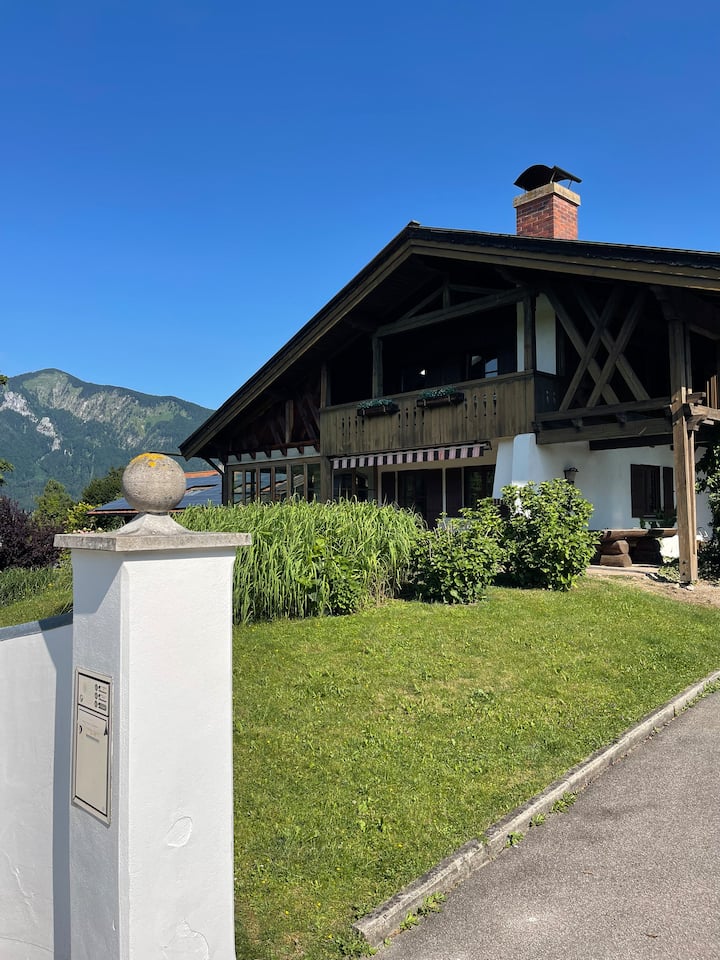 Holiday Home With Mountain Views - Schleching