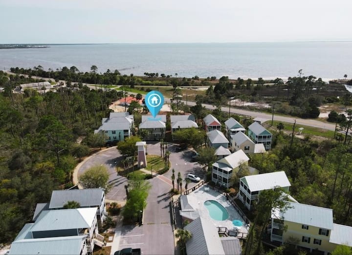 Turtle Inn At Barefoot Cottages - Port St. Joe, FL