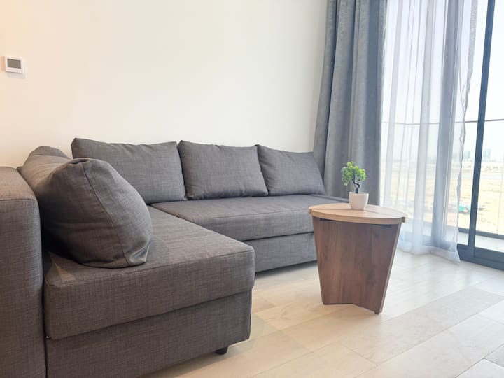 Apartment One Room Very Nice With Pool - Dubai