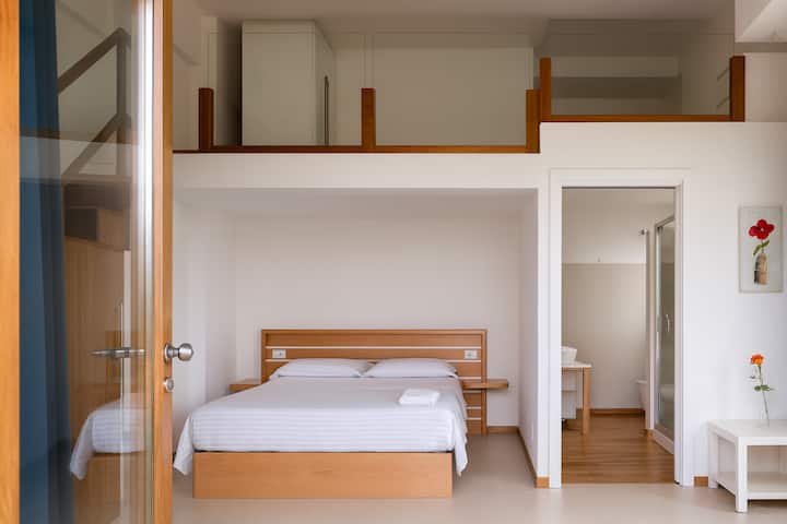 Lalena's Garden B&b In Villa - Camera Tripla 1 - Portopalo di Capo Passero