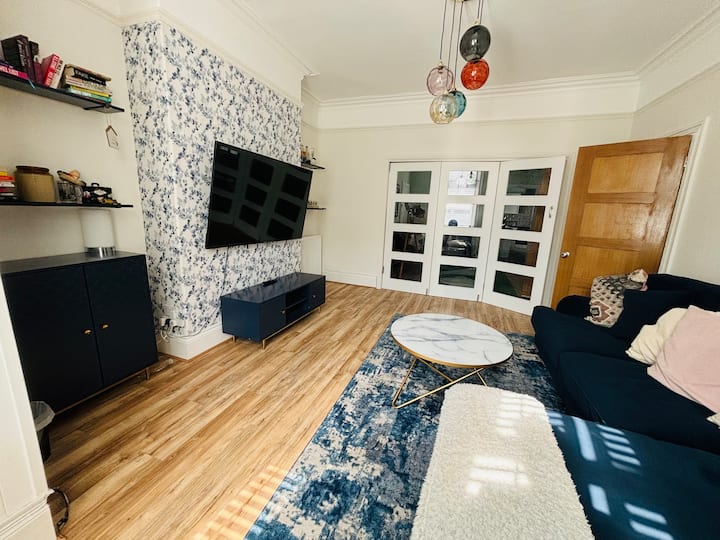 4 Bedroom House, Free Parking - Newcastle upon Tyne